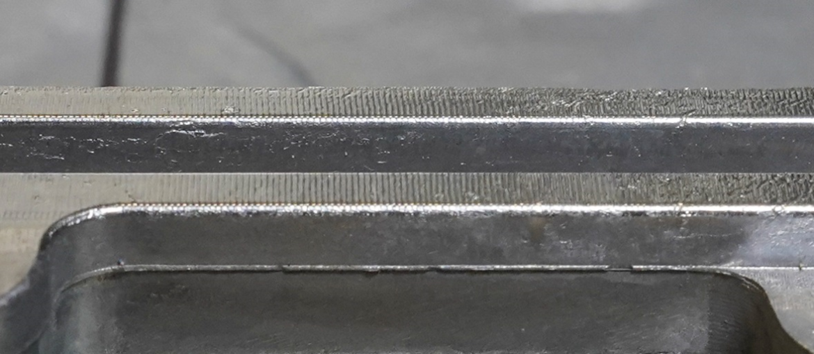 Collage métal sur métal supérieur avec préparation de surface au laser ...